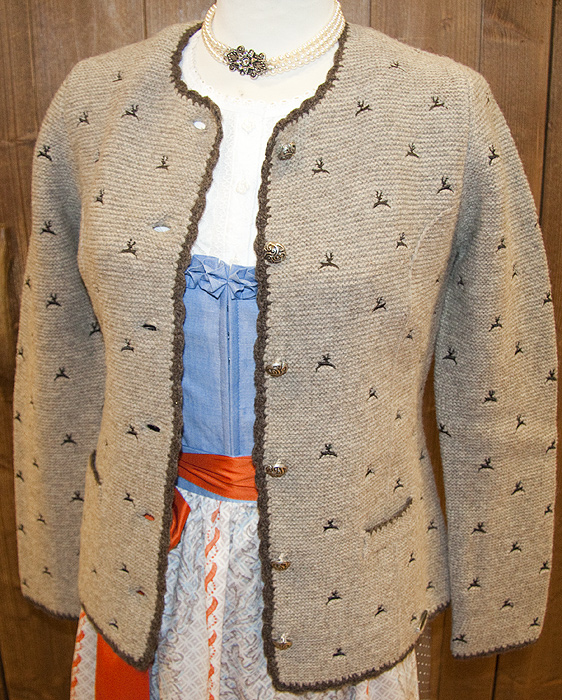 Country-Line, CountryLine, Dirndl, Trachten, Trachtenmode